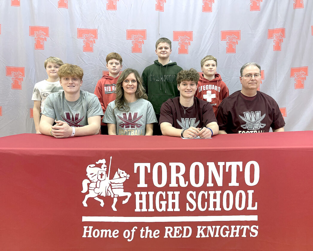 Toronto’s Kinsey off to Walsh | News, Sports, Jobs - The Herald Star
